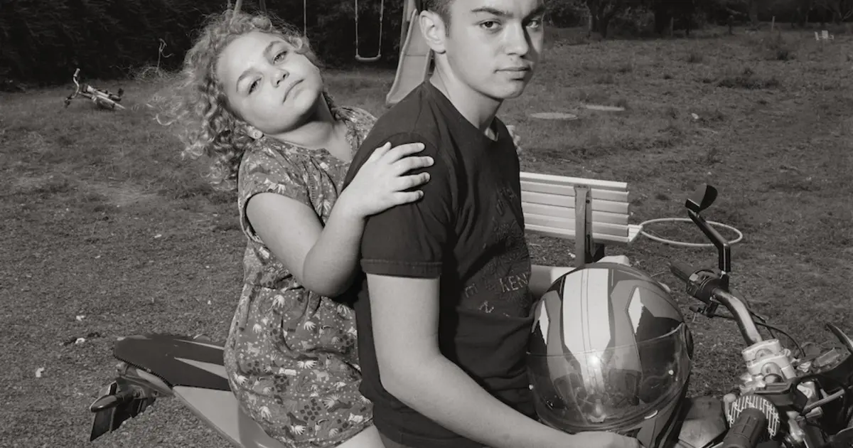 Slow Looking: Mark Neville | The Photographers Gallery